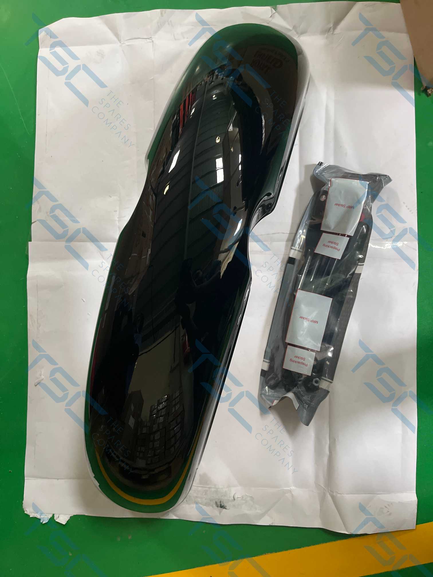 FRONT MUDGUARD KIT ASSY(801046) ('888402) – The Spares Company
